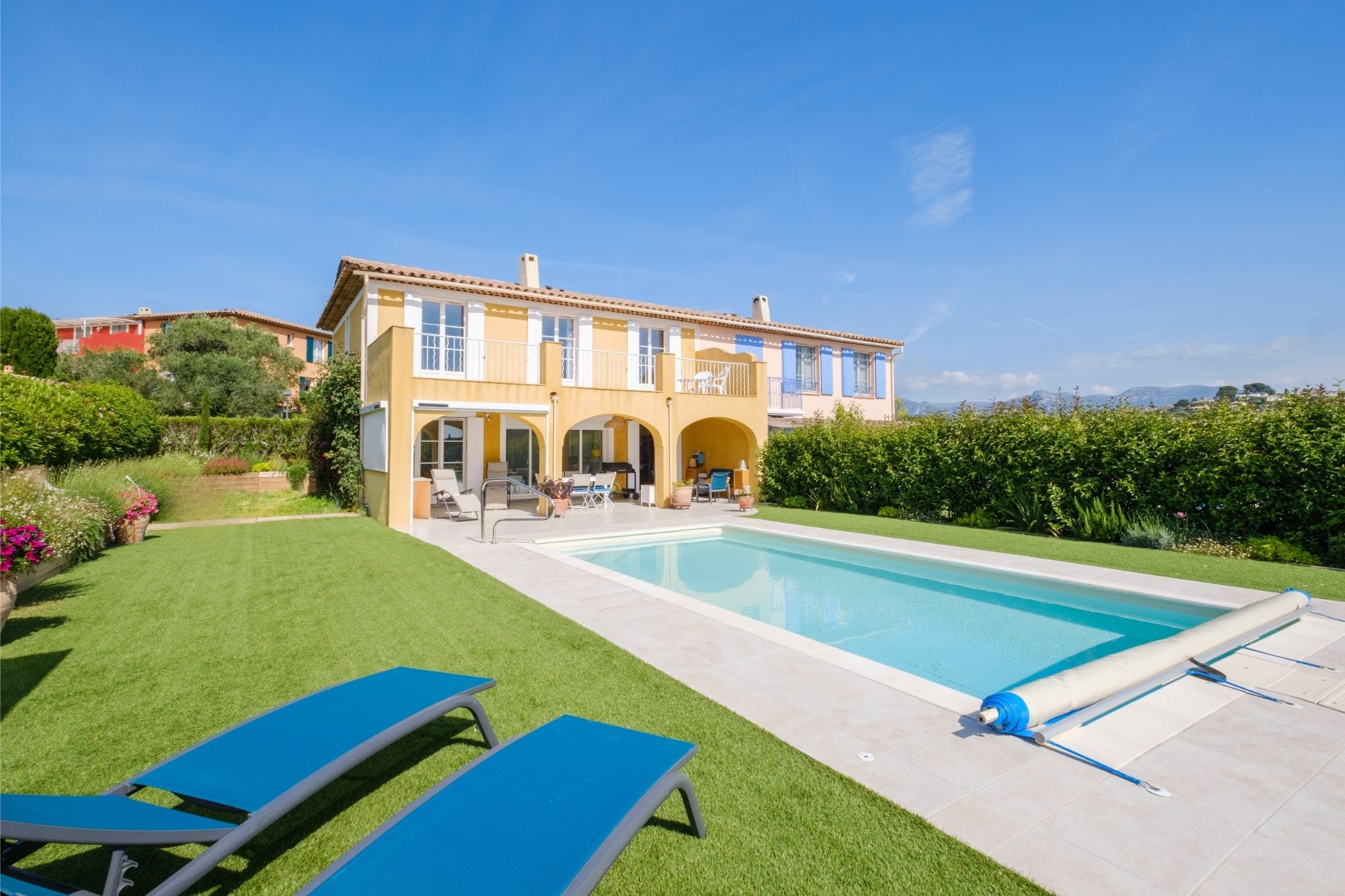 Holidu Doubles Down on France with Acquisition of Cybevasion, Following ...